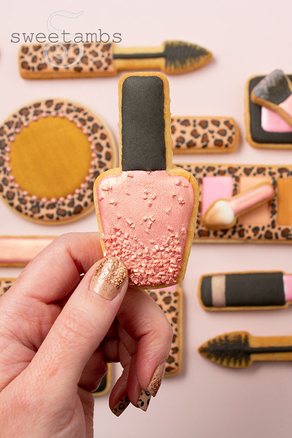Royal Icing Leopard Print Makeup Cookies - SweetAmbs
