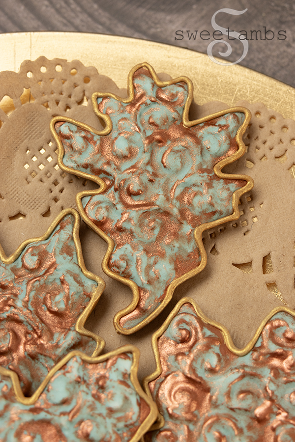 Learn To Make This Beautiful Gingerbread House! - SweetAmbs